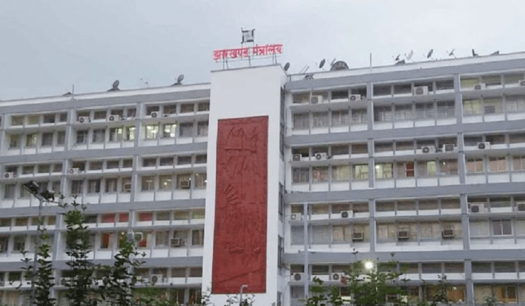 ED Raid Big Update : सचिवालय में ईडी की दबिश के बाद सीएस, डीजीपी आमने ...