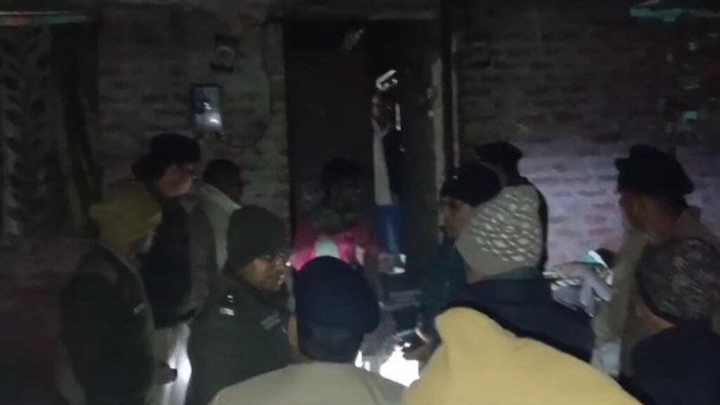 Bettiah news - मठिया गांव में 6 लोगों की संदिग्ध मौत, DM-SP ने लिया ...